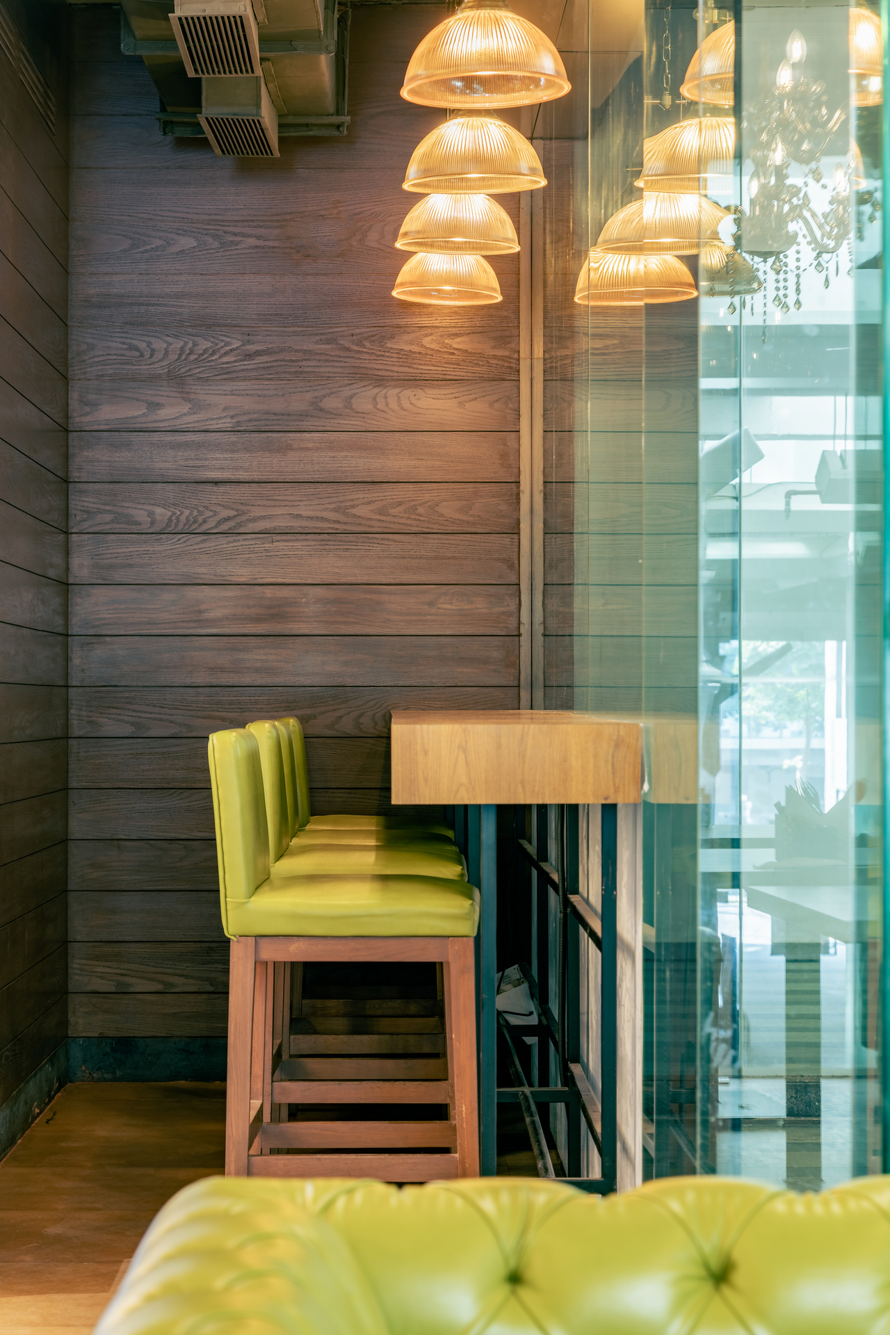 Classic Interior Style Blends Comfort and Elegance at Cordelier’s Cafe ...