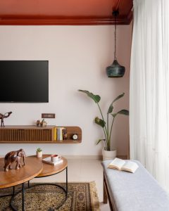 Earthy Interior Design Of This Home Creates A Timeless And Inviting ...