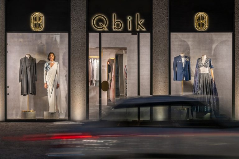 This Unique Fashion Store Interior Design Echoes Hyderabad’s Ancient ...