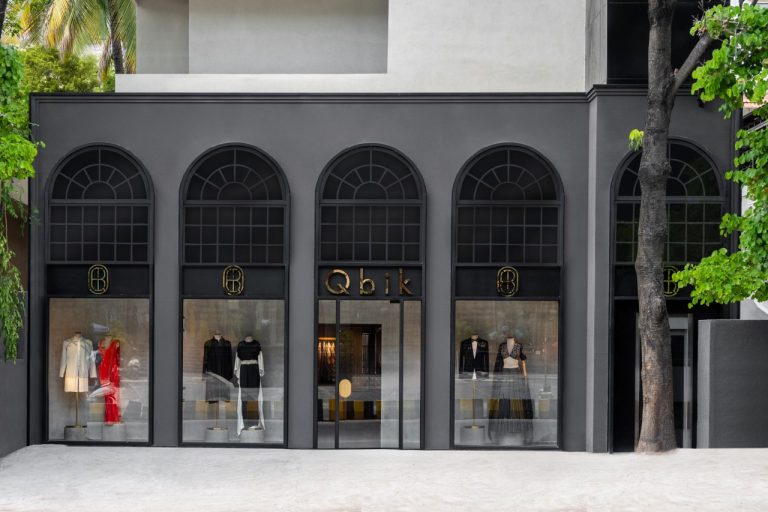 This Unique Fashion Store Interior Design Echoes Hyderabad’s Ancient ...