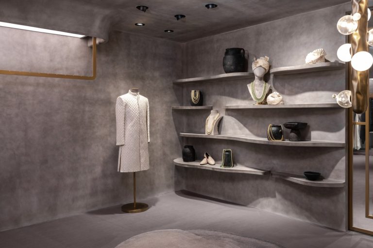 This Unique Fashion Store Interior Design Echoes Hyderabad’s Ancient ...