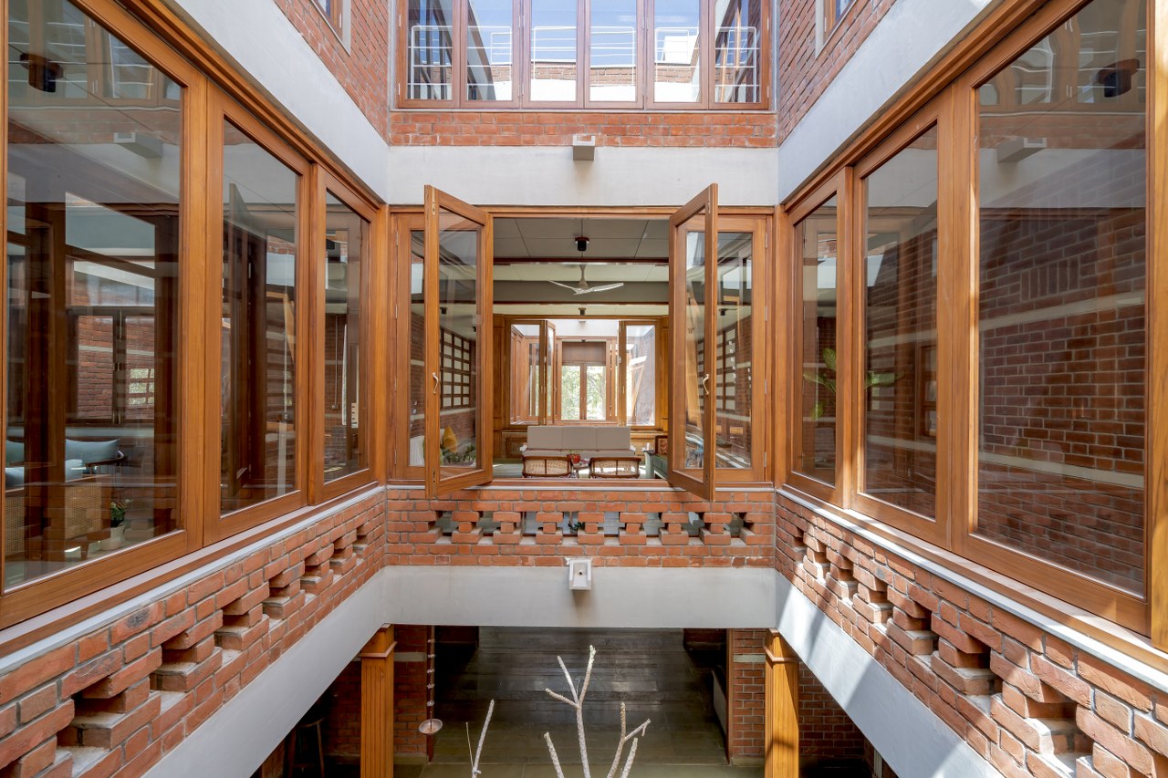 Indian Traditional House Design Reflects Culture Through Communal ...