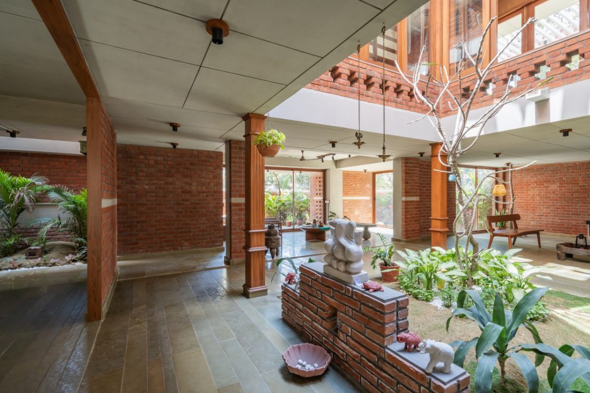 Indian Traditional House Design Reflects Culture Through Communal ...