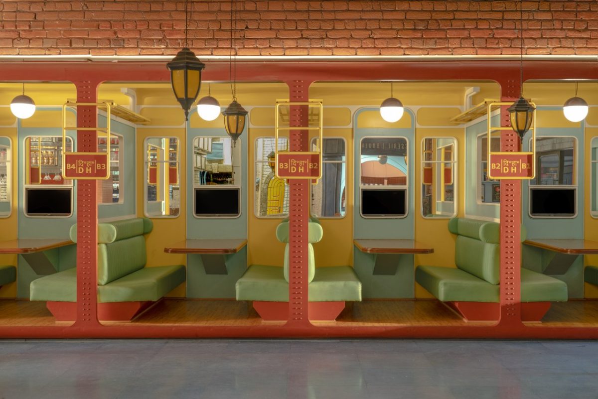 The Interior Design Of A Cafe Offers A 360-Degree Storytelling ...