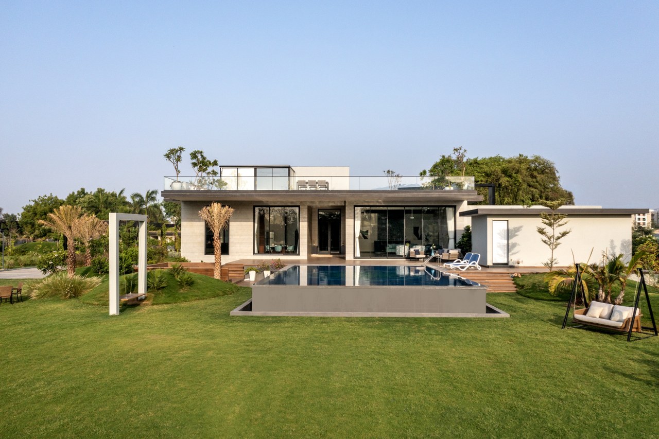 This Luxury House Design Blends Privacy And Communal Experiences | Eterna by Aayushi Patel