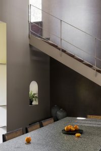 This Modern Architecture Home Redefines Comfort And Cultural ...