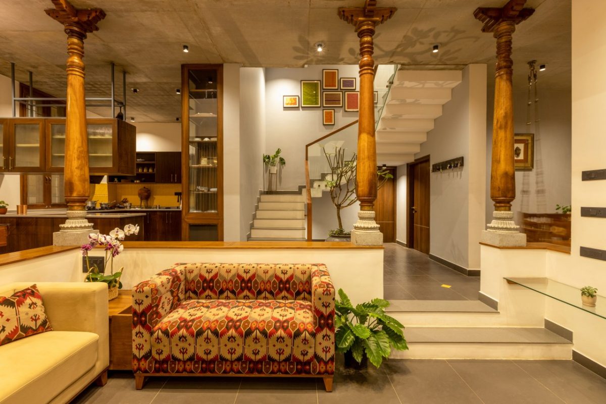 Ihita Redefines Traditional Indian House Design with a Modern ...