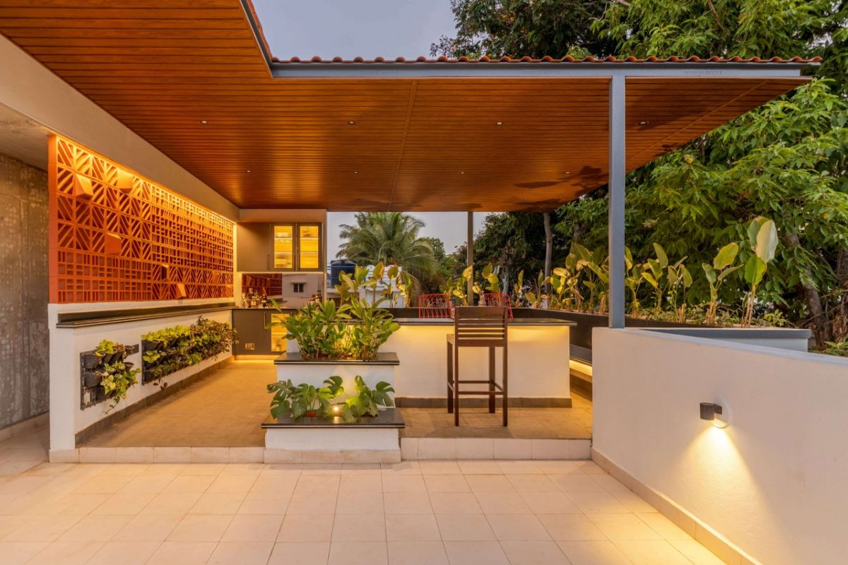 Ihita Redefines Traditional Indian House Design with a Modern ...