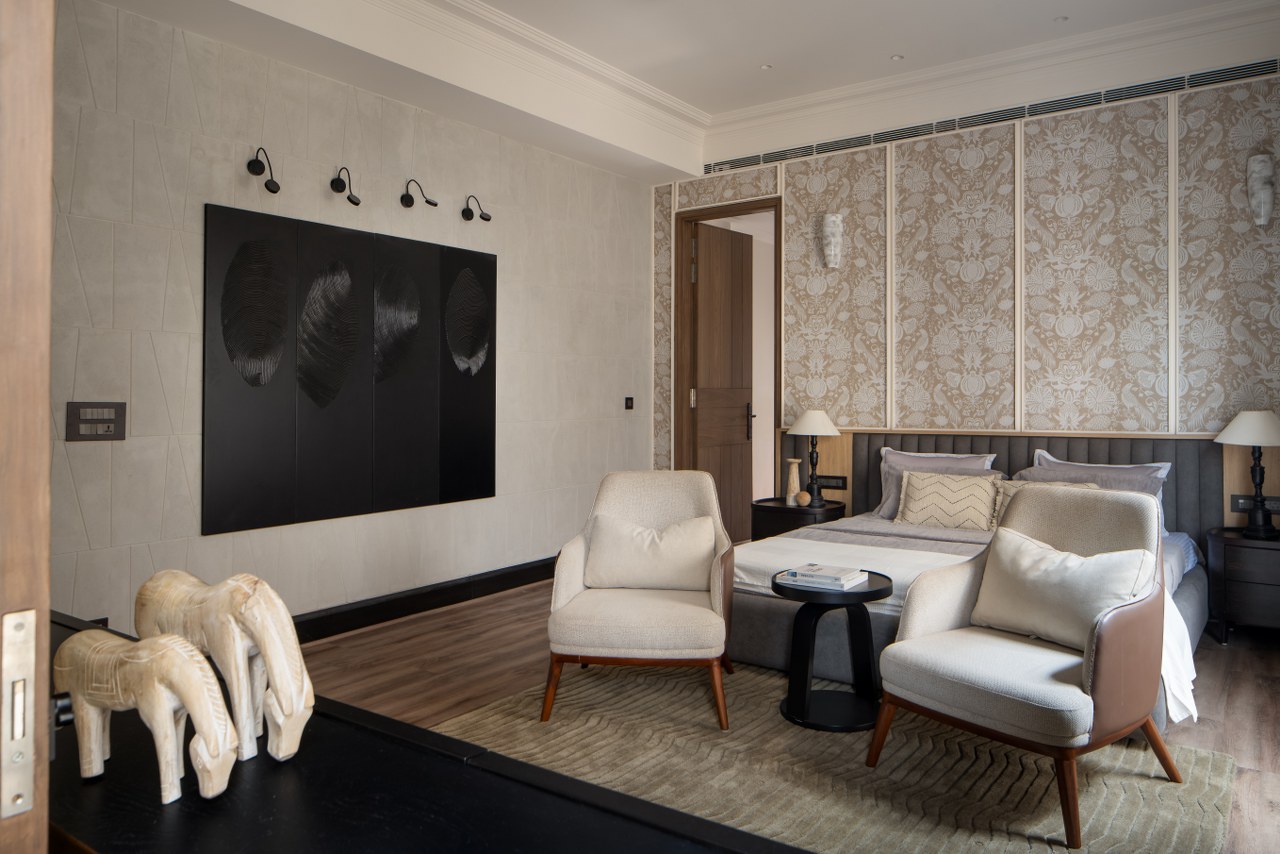 This Urban Residence Stands Strong Amidst The Industrial Chaos | Sian ...