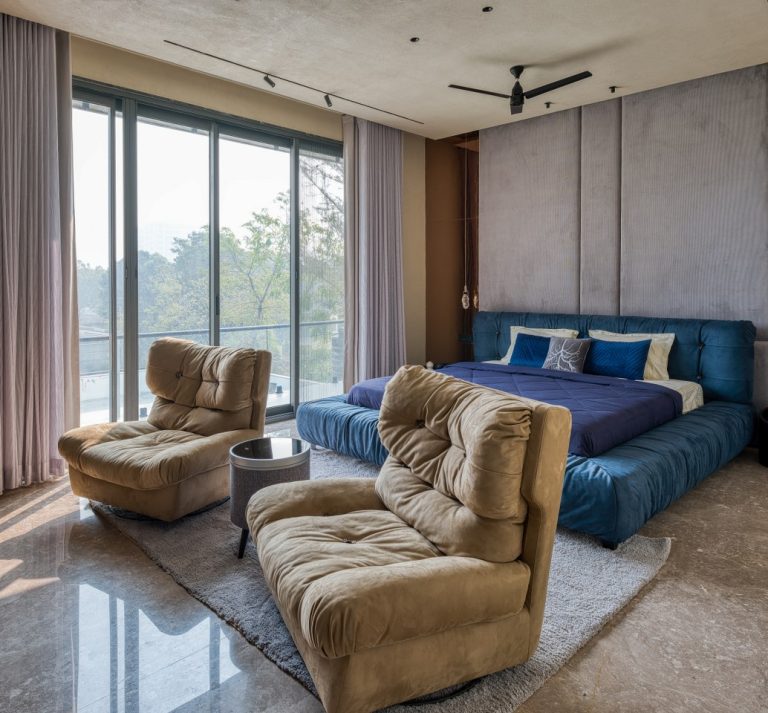 This Villa House Layout Embraces Openness And Structure | Pathway ...