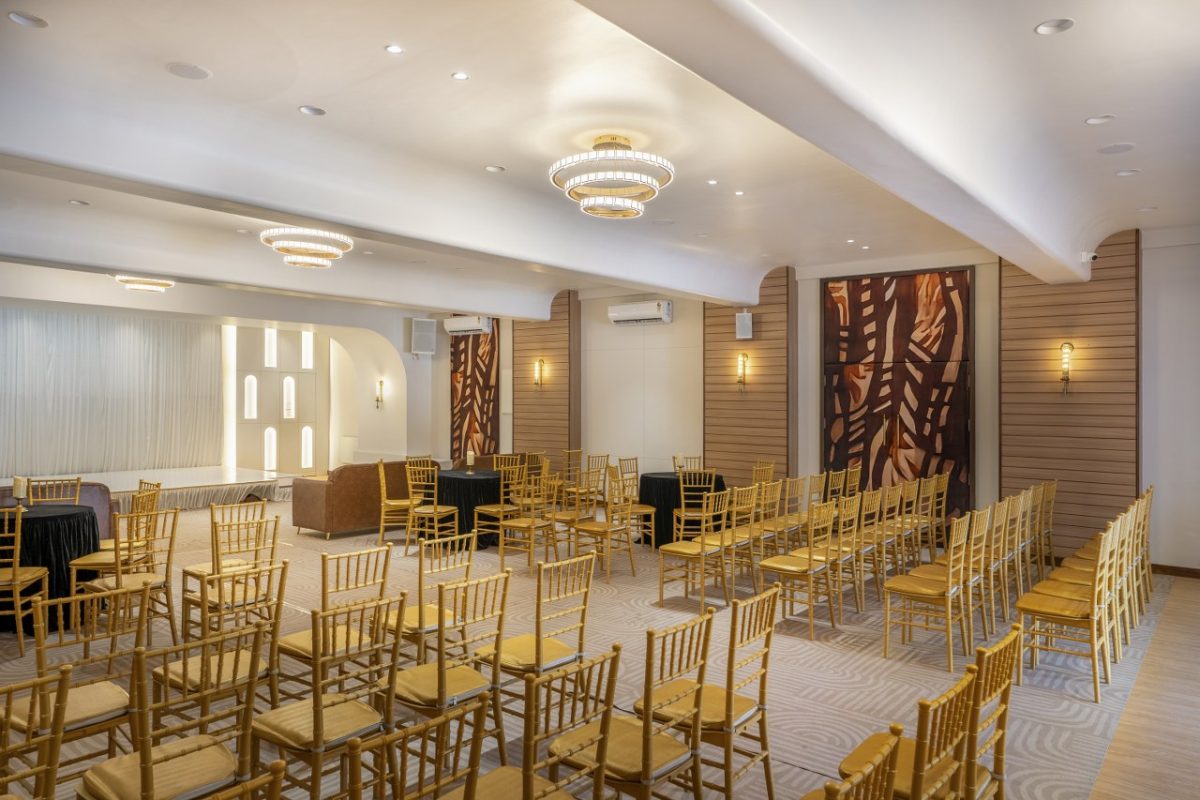 This Banquet Hall Interior Design Blends Luxury, Warmth, And ...