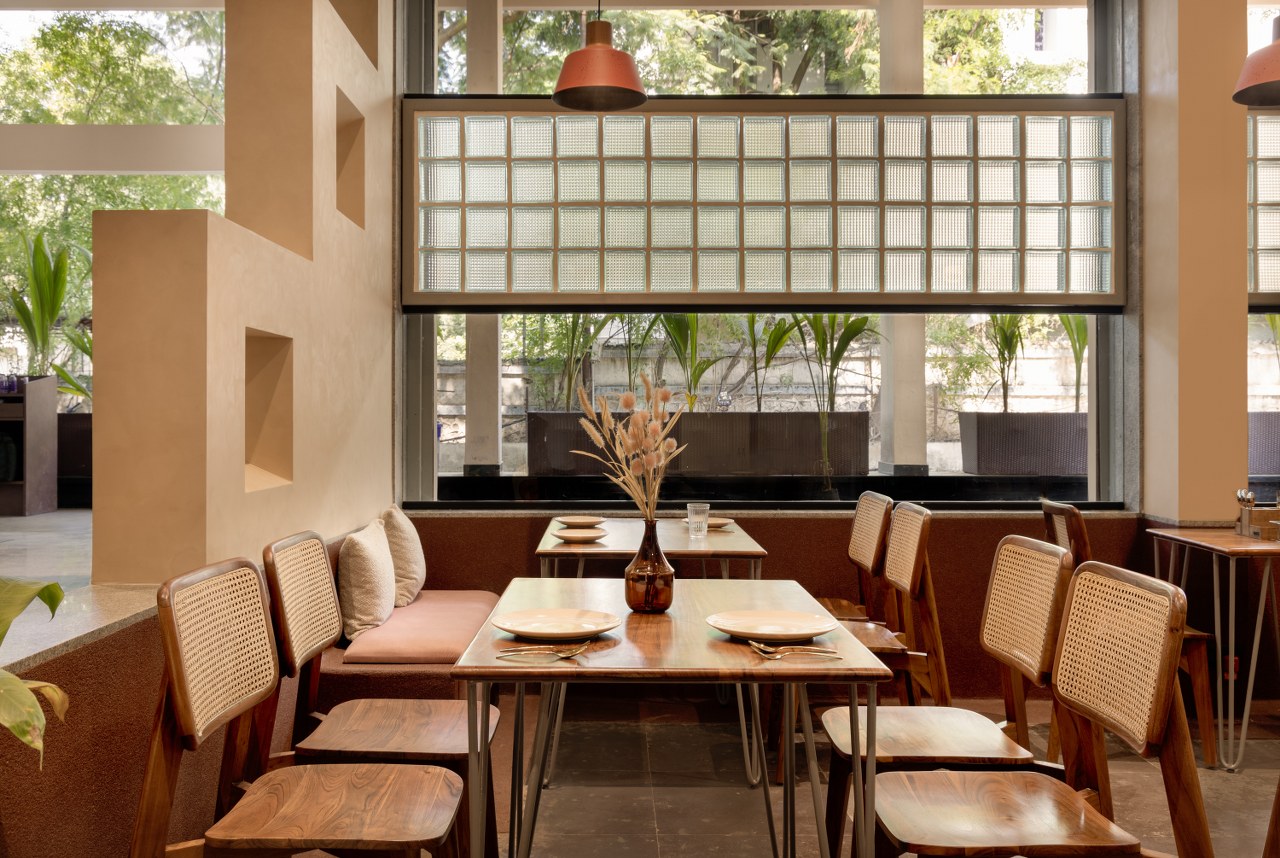 A Connaught Eatery Reimagined with Glass Brick Design and Natural Light ...