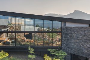 This House Facade Design Responds To The Simplicity of The Sahyadri ...