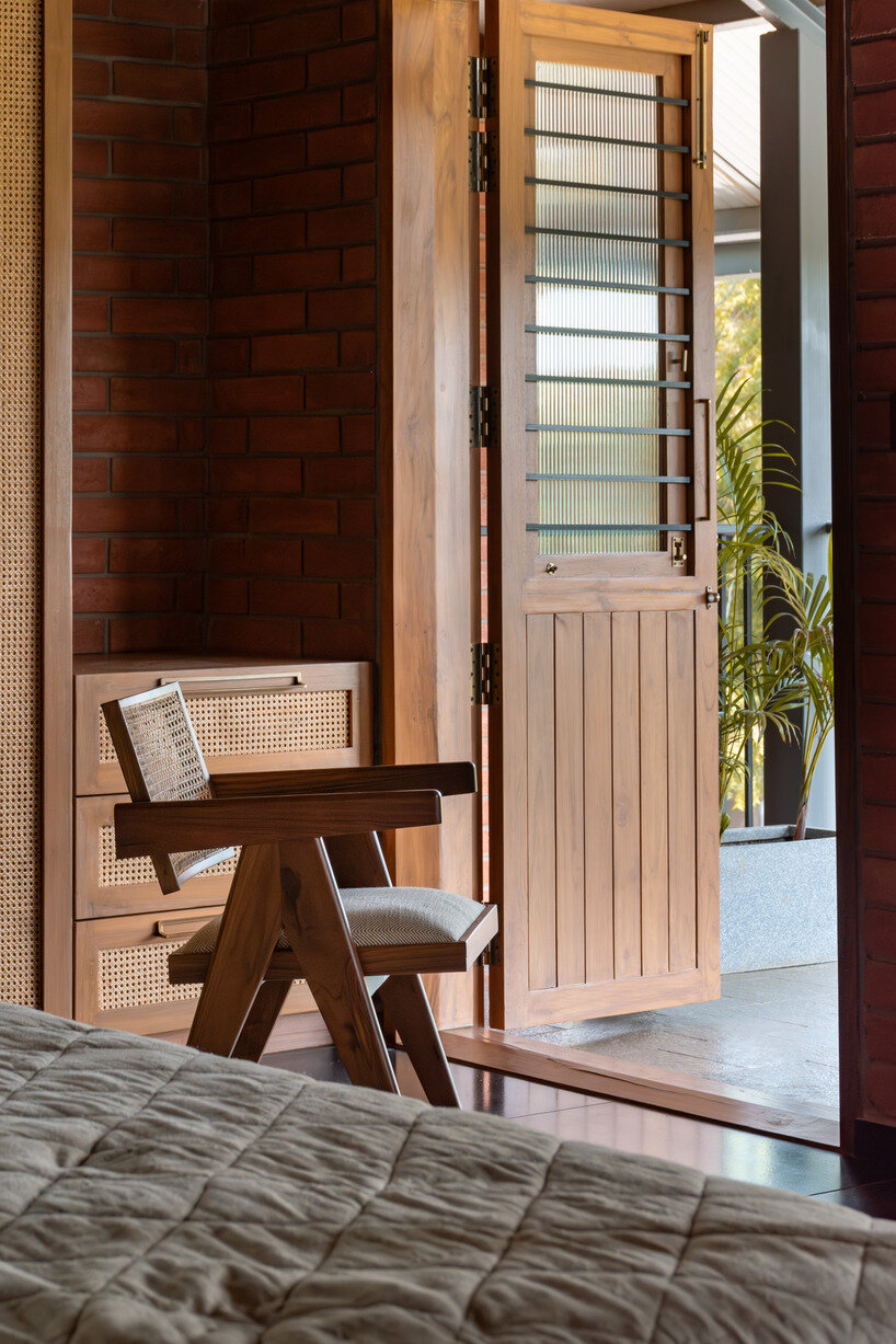 Jali Wall Becomes The Focus Element In This Farmhouse | Put Your Hands ...