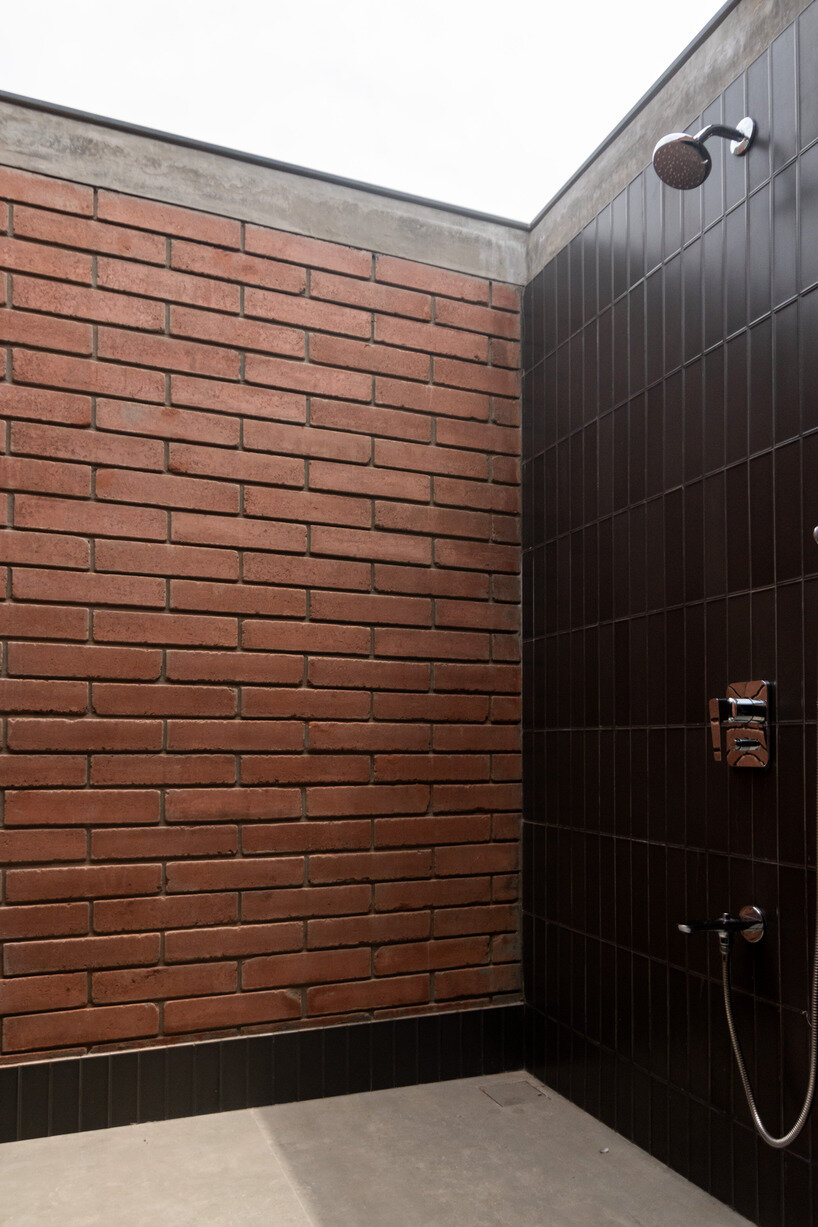Jali Wall Becomes The Focus Element In This Farmhouse | Put Your Hands ...