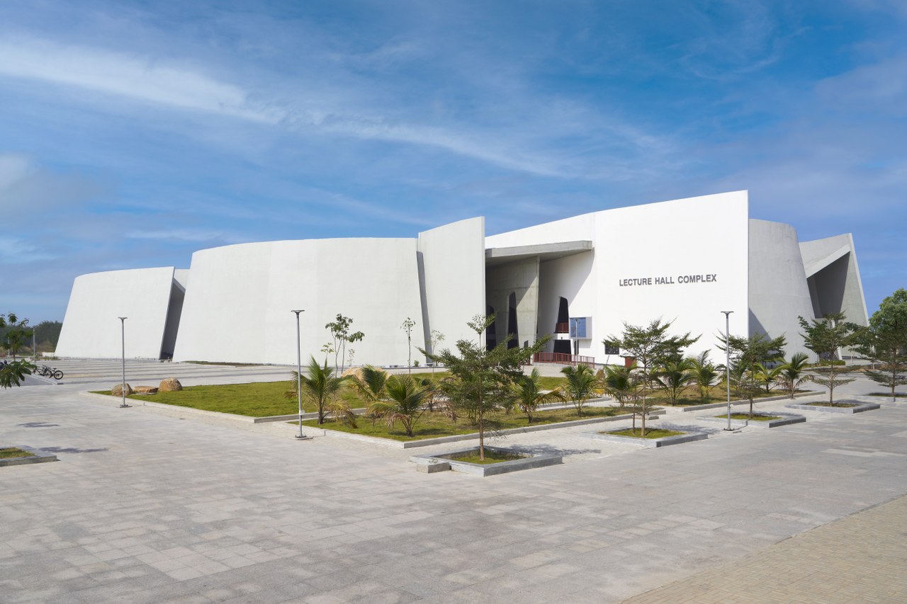 The Lecture Hall Complex Is A Striking Architectural Statement | CCBA ...