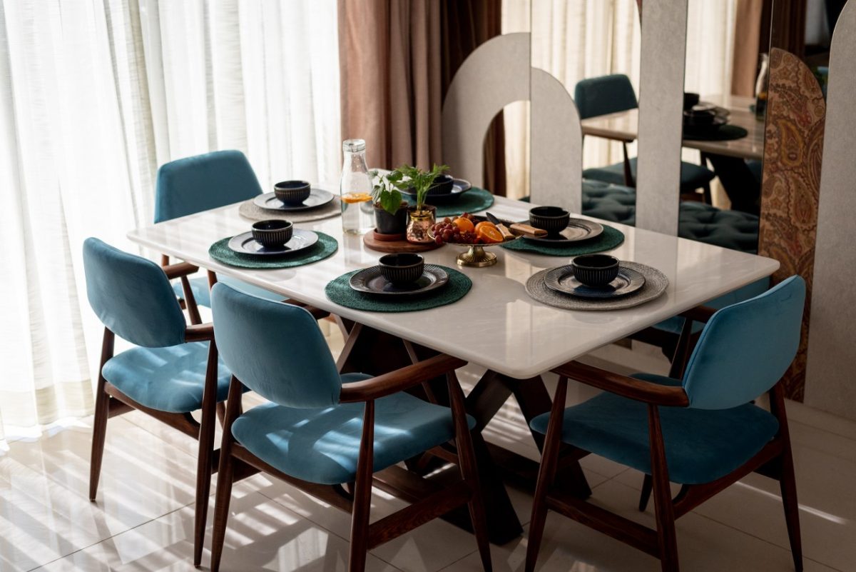 This Home Blends Elegance With Modern Indian Interior Design | Hoot At ...