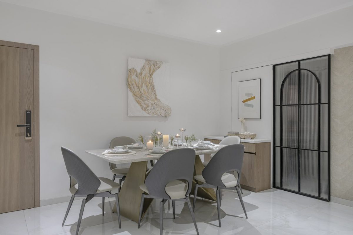 Modern Interior House Design Balances Minimalism and Warmth at The ...