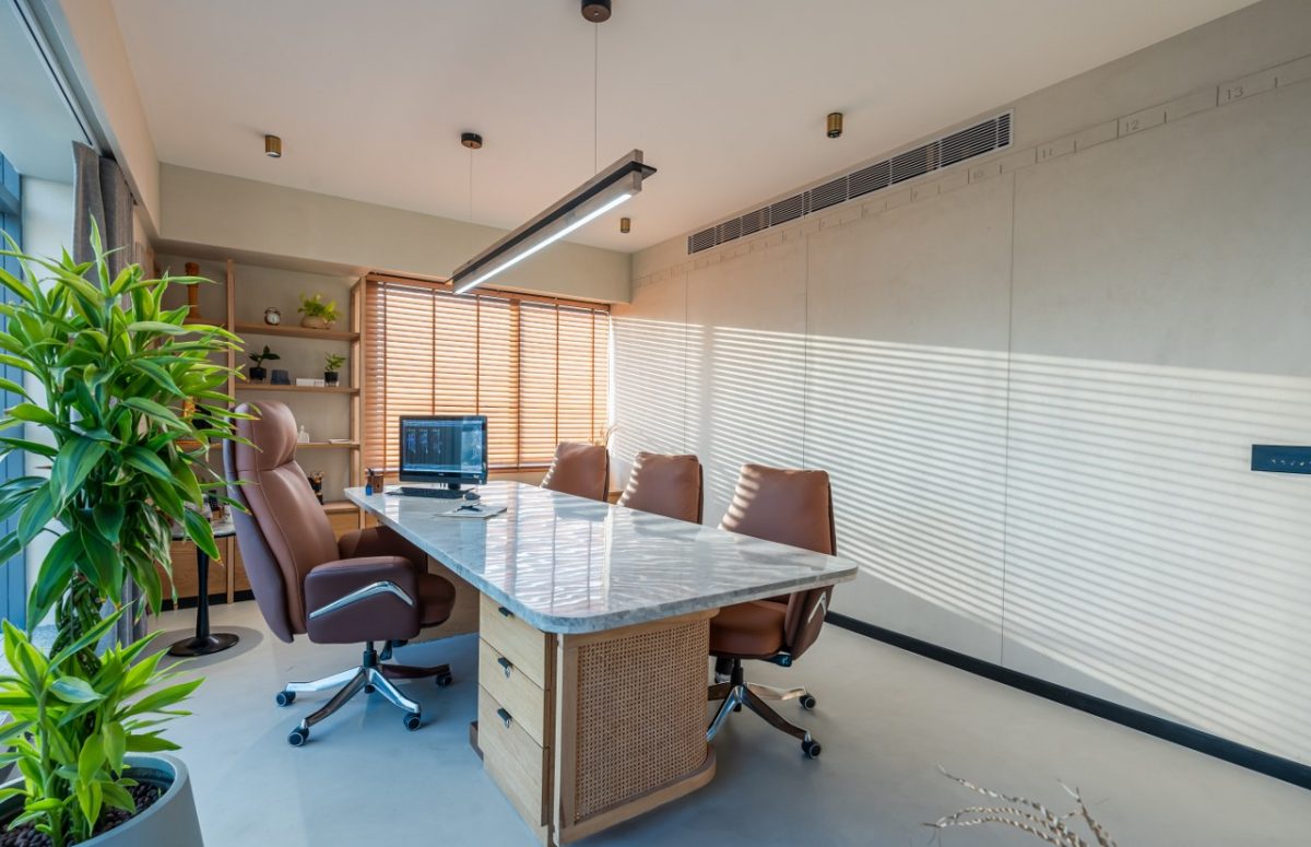 This Modern Interior Office Design Adapts to User Needs with Fluidity ...