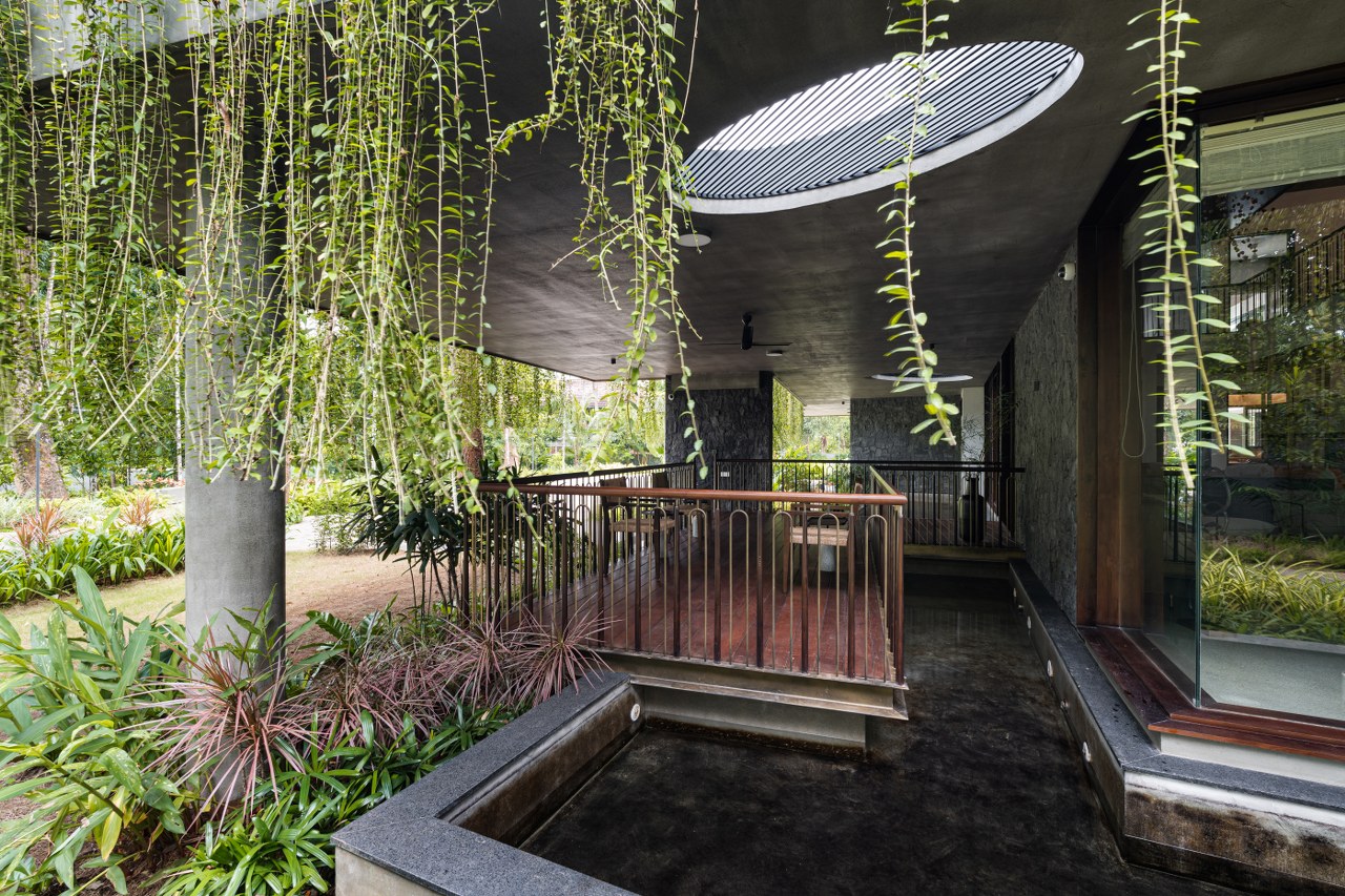 The Zen Den Is A Reflection Of Modern Tropical Architecture | Nufail ...