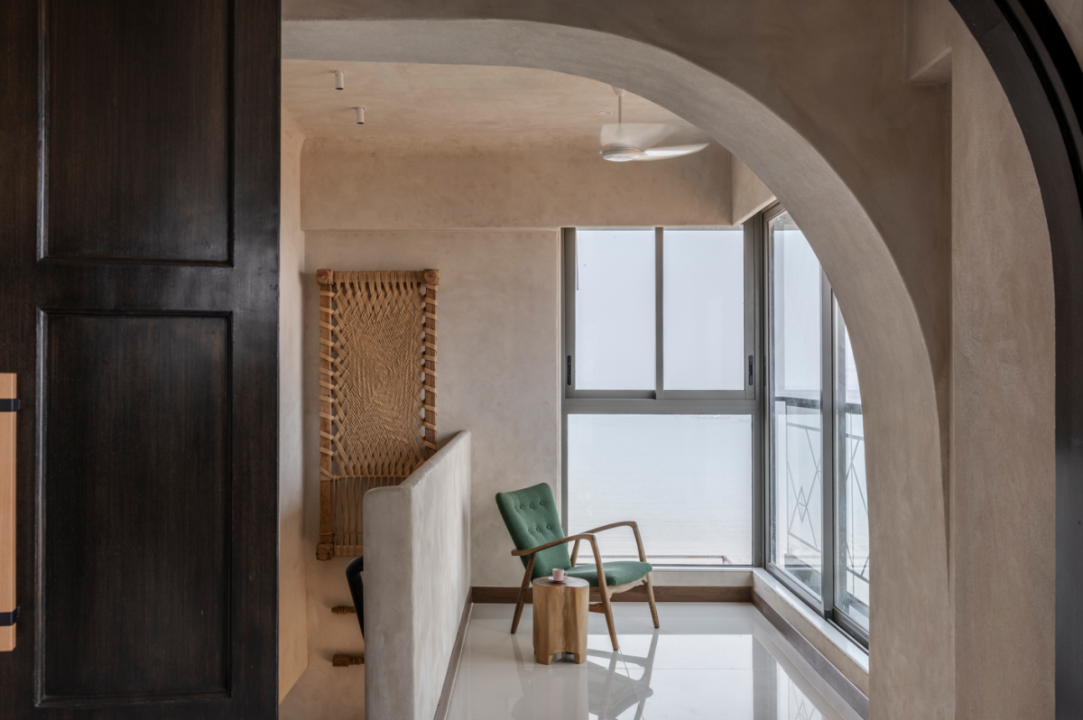 This Mumbai Apartment Showcases The Beauty of an Organic Modern ...