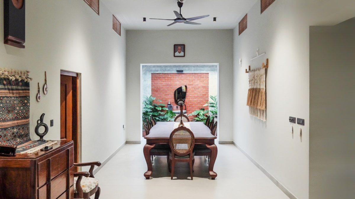 Mango Tree House is a Reflection of Traditional Modern Home Design | Offbeat Studio