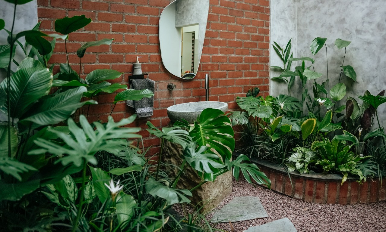 Mango Tree House is a Reflection of Traditional Modern Home Design | Offbeat Studio