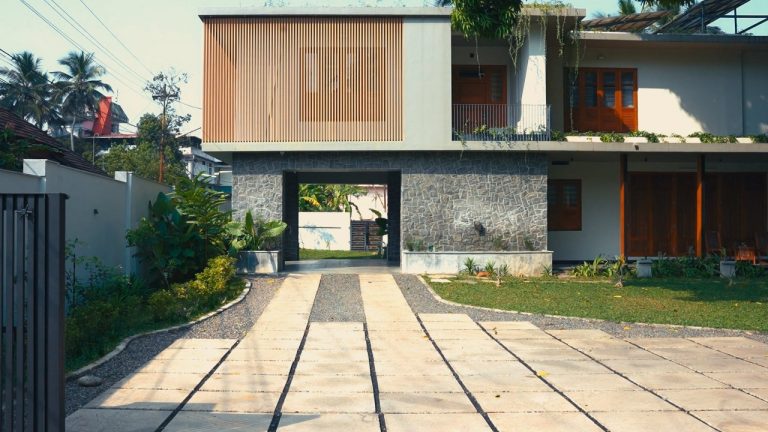 Mango Tree House is a Reflection of Traditional Modern Home Design ...