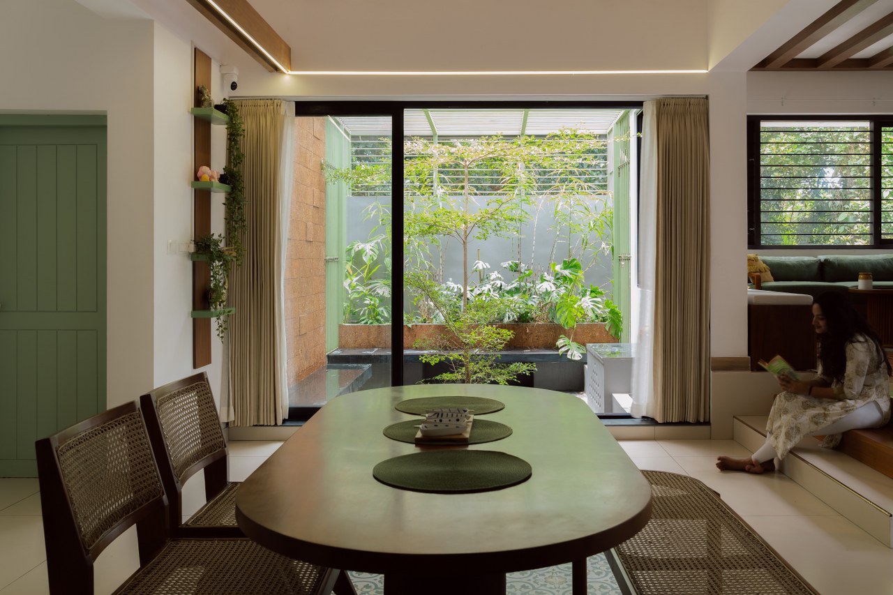 Tropical Modern Architecture Redefines Comfort and Serenity in ...