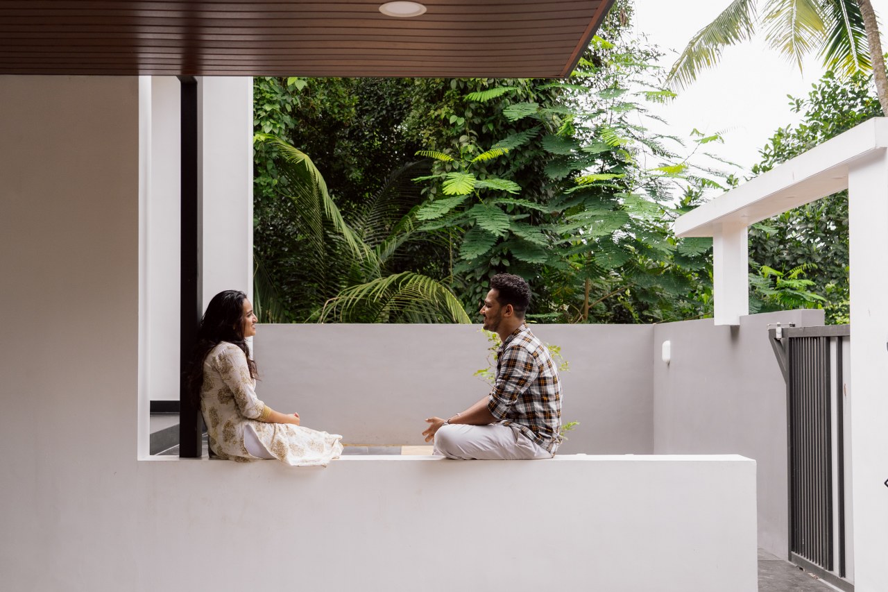 Tropical Modern Architecture Redefines Comfort and Serenity in ...