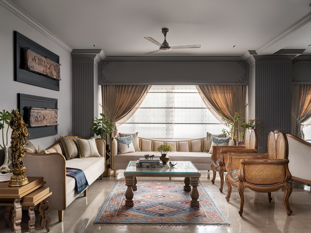 This Victorian Style House Becomes An Artistic Expression Of Its ...