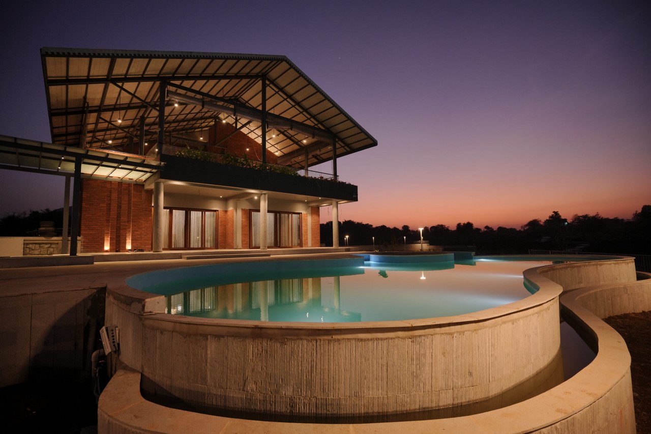 This Villa Farmhouse Captures Rustic Charm With Natural Light And Views ...