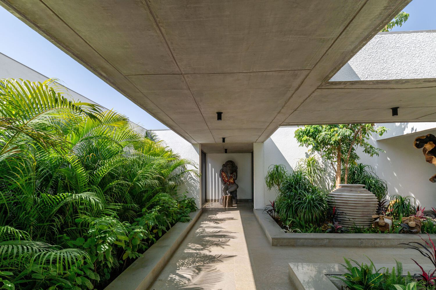 These Courtyard Villas Connect Deeply with Nature and Everyday Rhythms ...