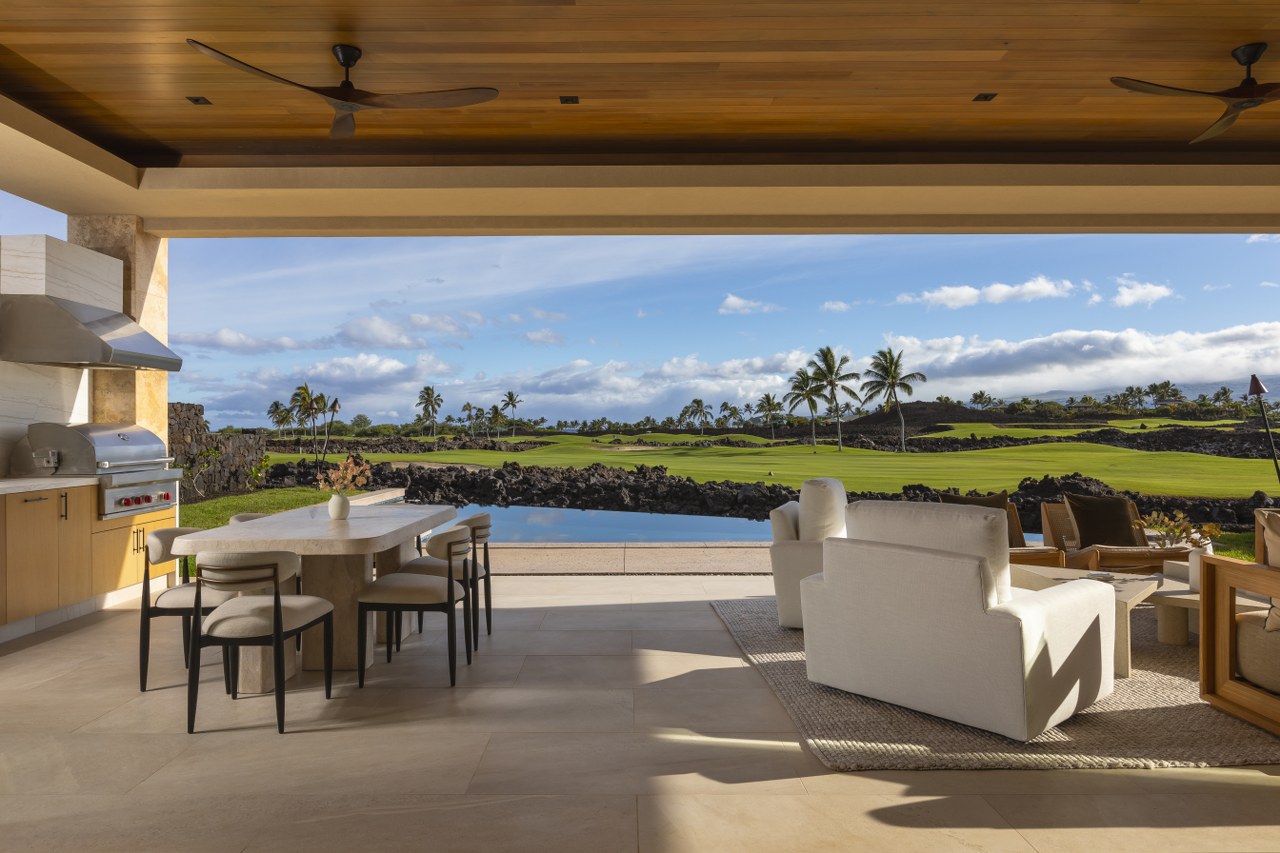 One Ocean, A Hawaii Home Redefines Vacation Living | White Noise Design ...