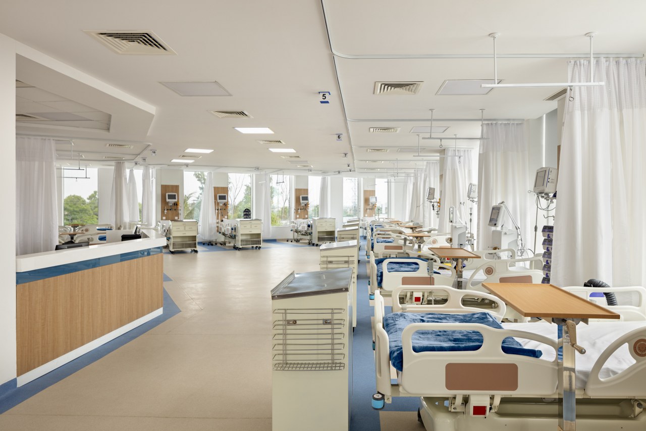 This Hospital Building Design Supports Wellness And Patient-Centric ...