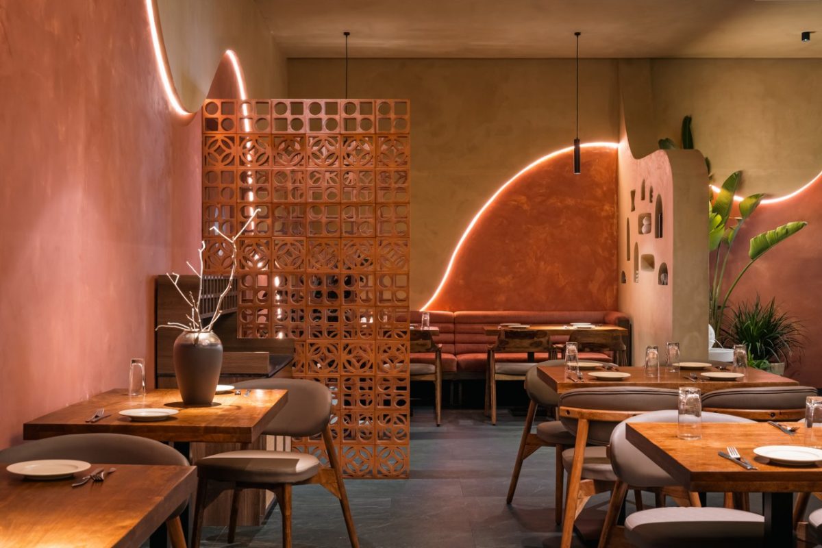 This Italian Restaurant Design Blends Warmth and Sophistication in ...