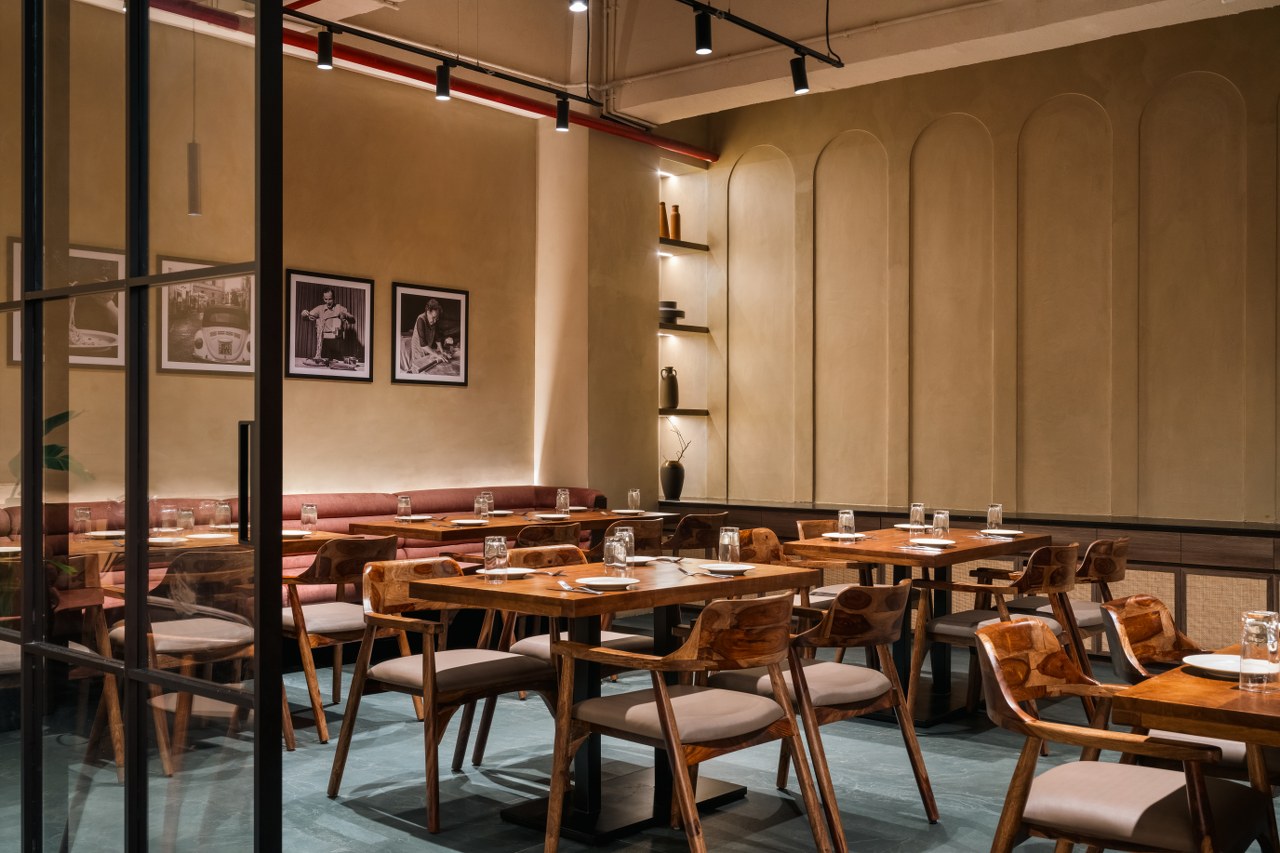 This Italian Restaurant Design Blends Warmth and Sophistication in ...
