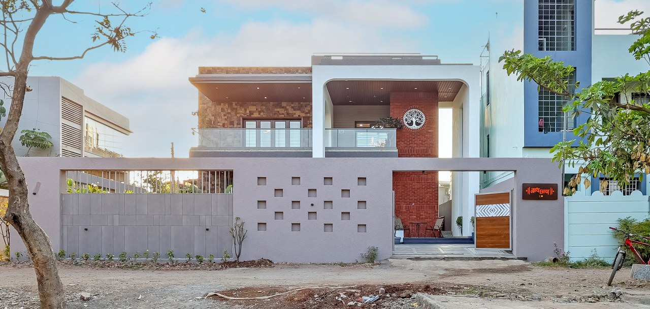 This Home Is An Ode To Luxury Residences That Embrace Earth and ...