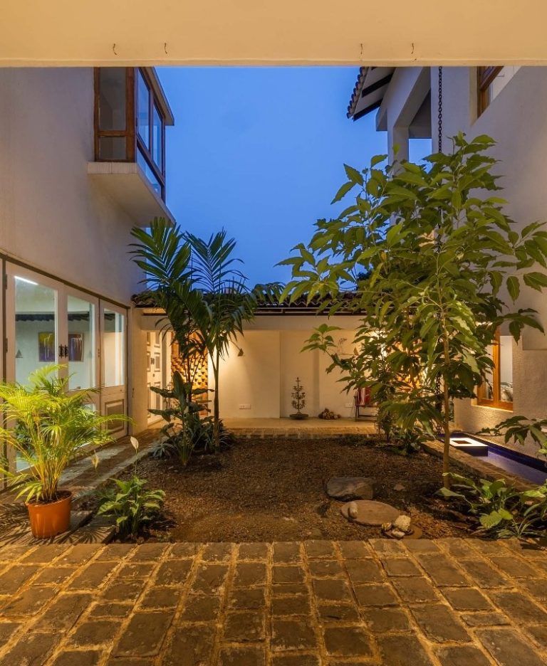 This Dwelling Is A Contemporary Take On Traditional Maharashtrian ...