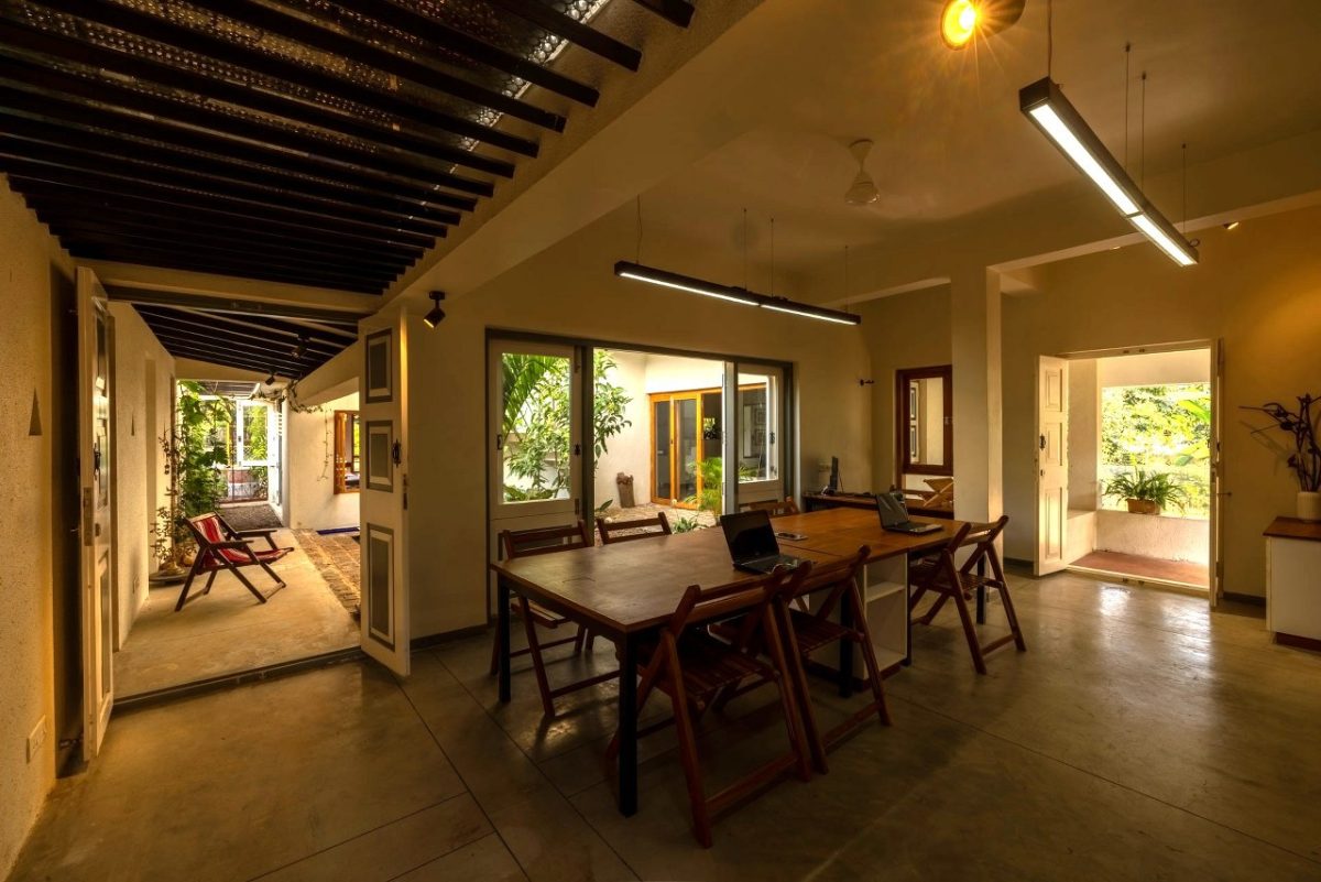 This Dwelling Is A Contemporary Take On Traditional Maharashtrian ...
