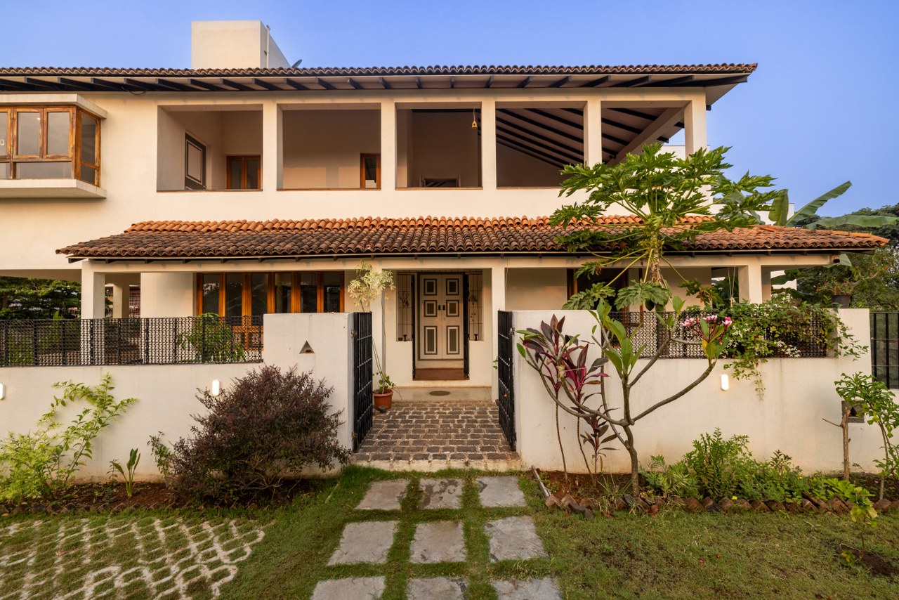 This Dwelling Is A Contemporary Take On Traditional Maharashtrian ...