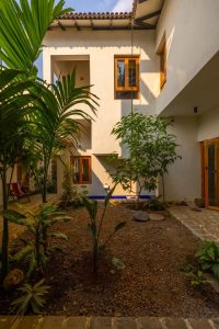 This Dwelling Is A Contemporary Take On Traditional Maharashtrian ...