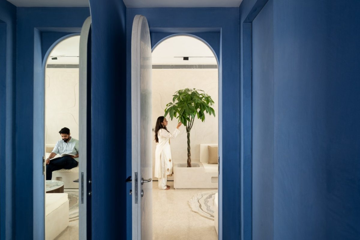 This Home's Terracotta Interior Design Creates Diverse Ambiances ...