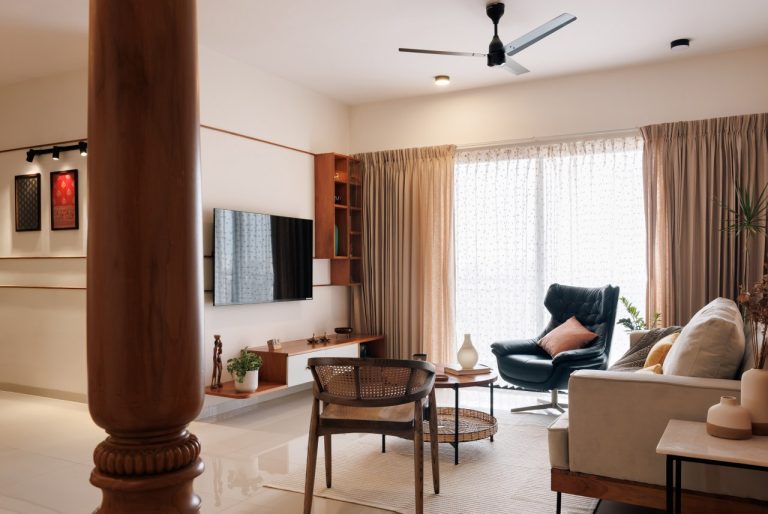 Traditional Indian House Interior Anchors This Residence in Culture and ...