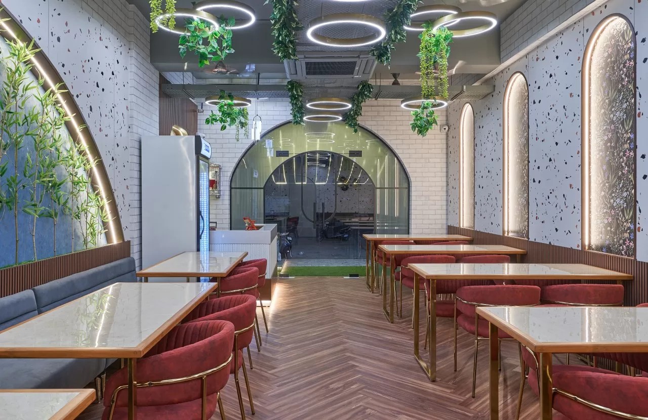 15 Small Cafe Designs In India: You Must Know