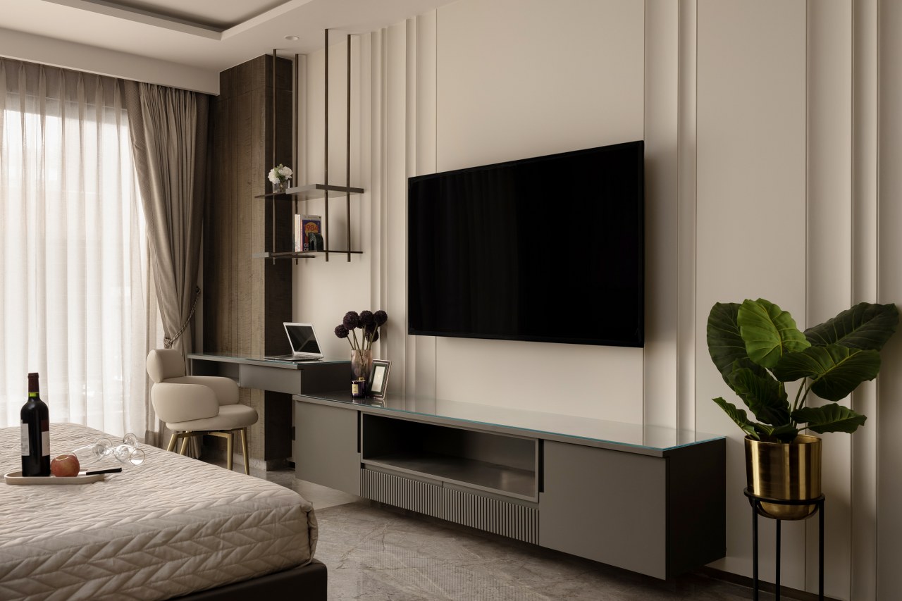 The Elegance of This Aesthetic Home Lies in Its High-End Materials and ...