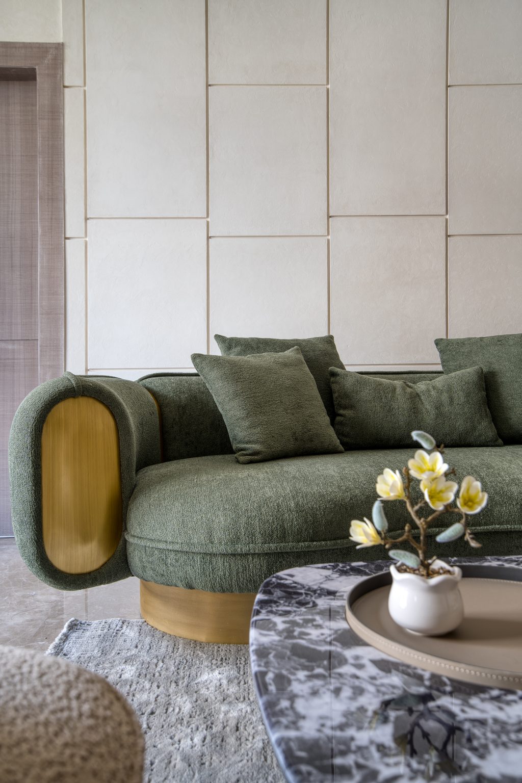 This Modern Minimalist House Interior Redefines How People Experience ...