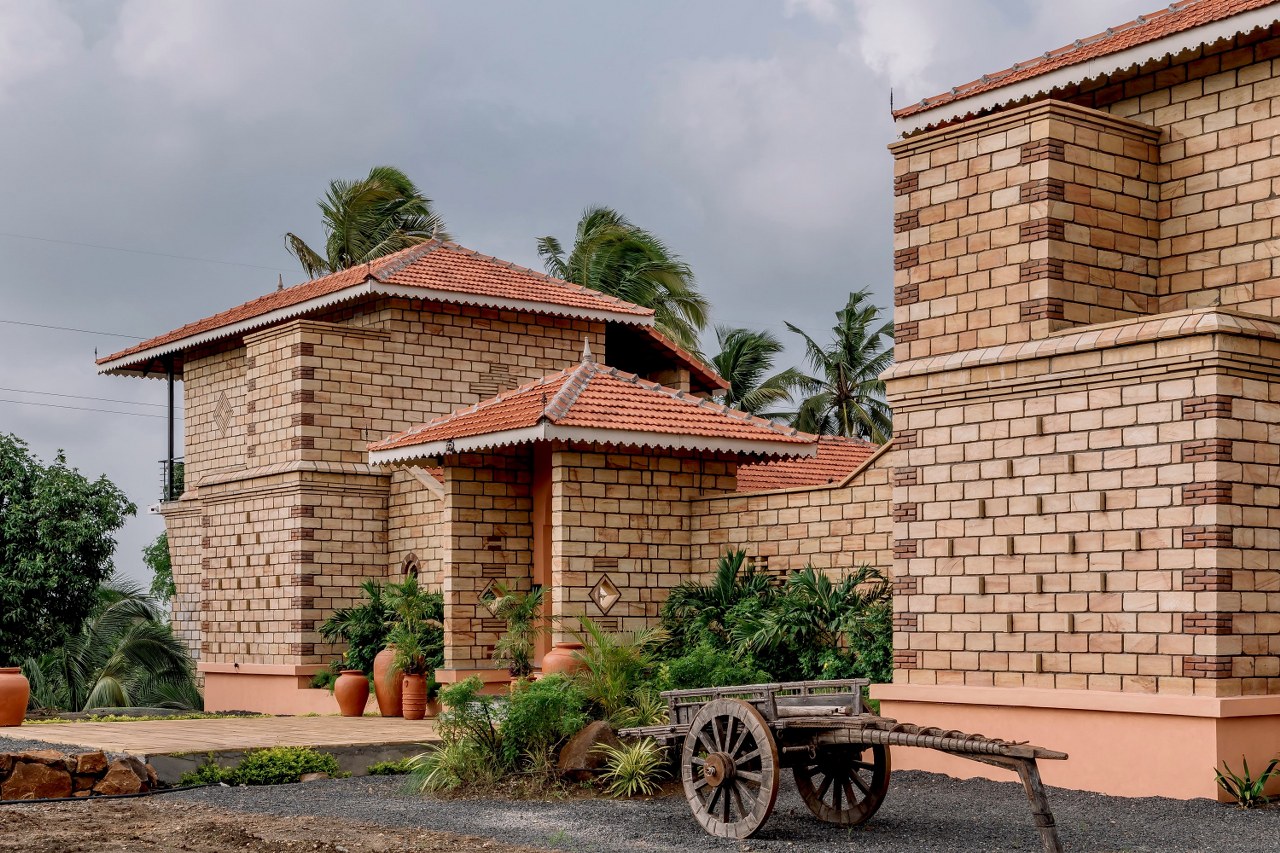 This Sandstone House is a Celebration of Context and Craft | d6thD ...