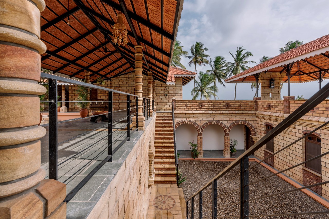 This Sandstone House is a Celebration of Context and Craft | d6thD ...