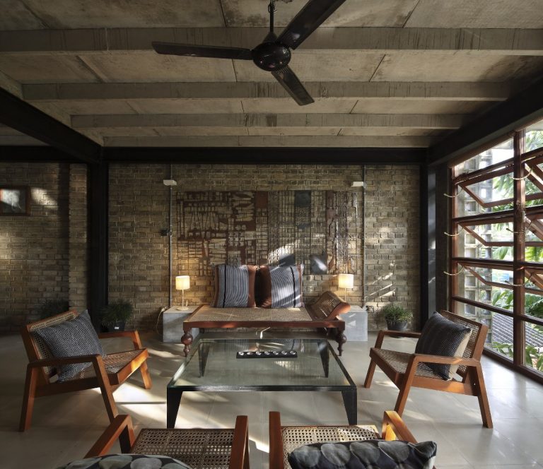 This Sri Lankan House Design Redefines Flexibility | Chinthaka ...